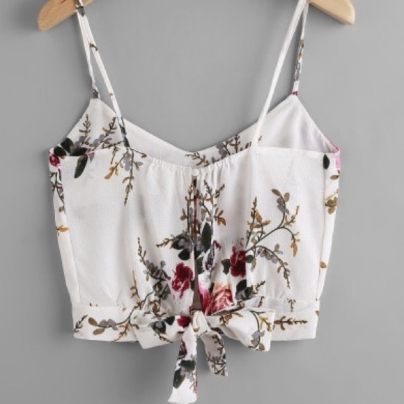October Love | Tops | White Floral Crop Top | Poshmark